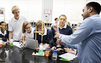 Camps | Summer programs for Kids | Mad Science